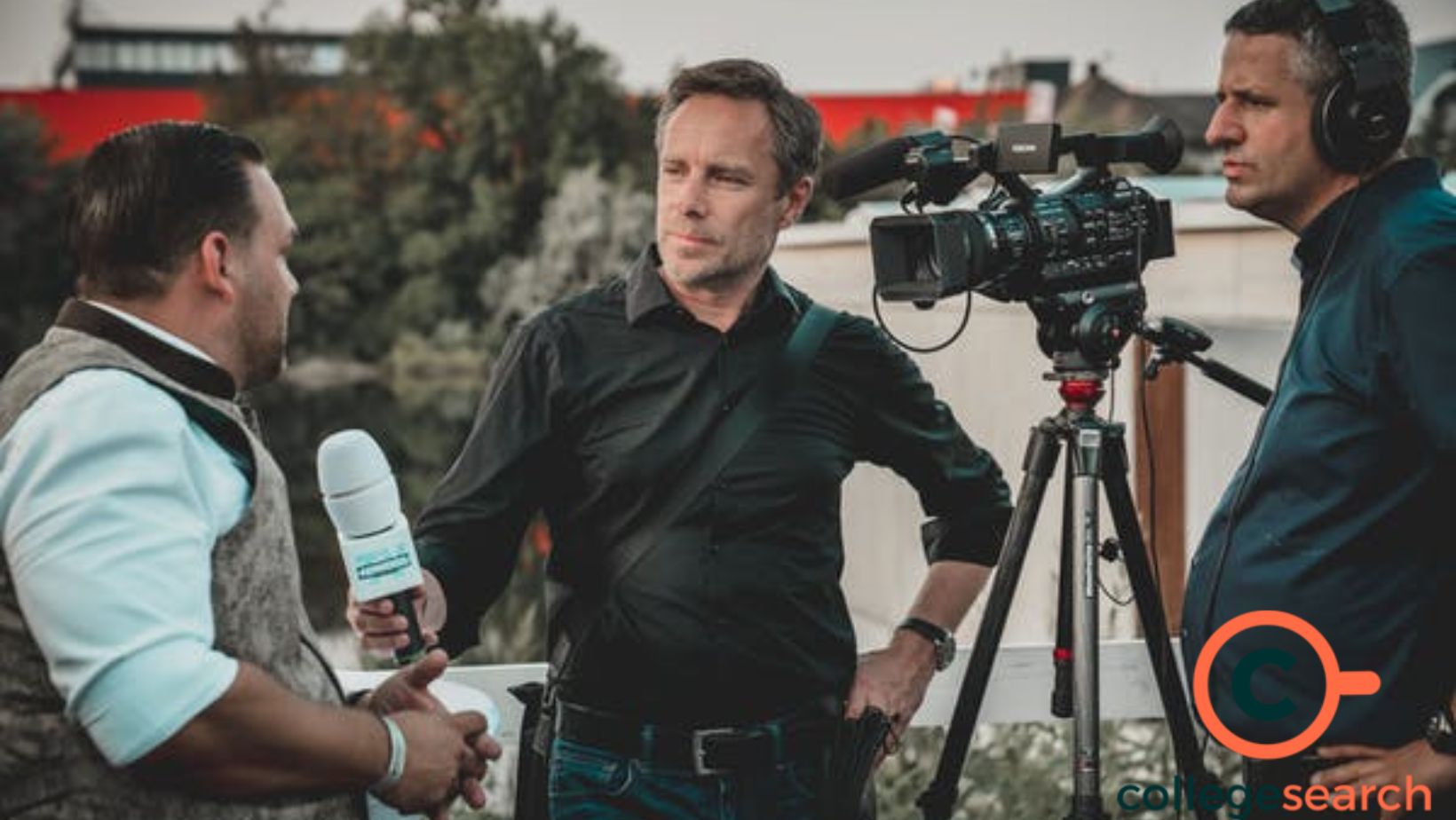 Career in Sports Journalism: Courses, Top Colleges, Skills Required ...