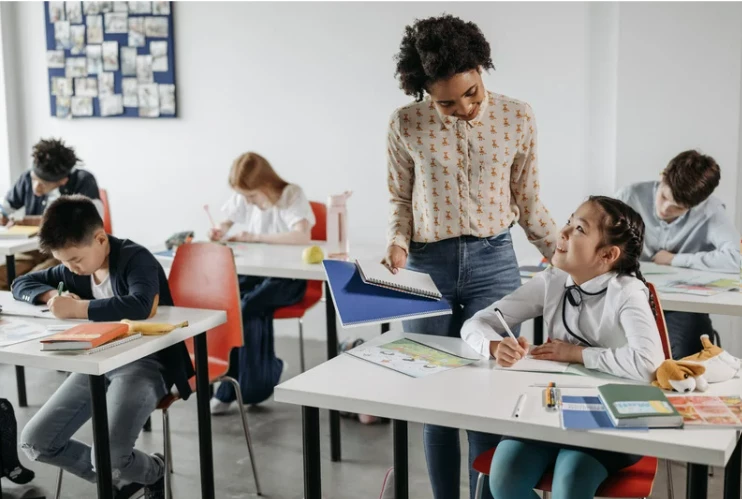 Primary Teacher Salary in India 2025: Pay Scale, Benefits & Career Growth