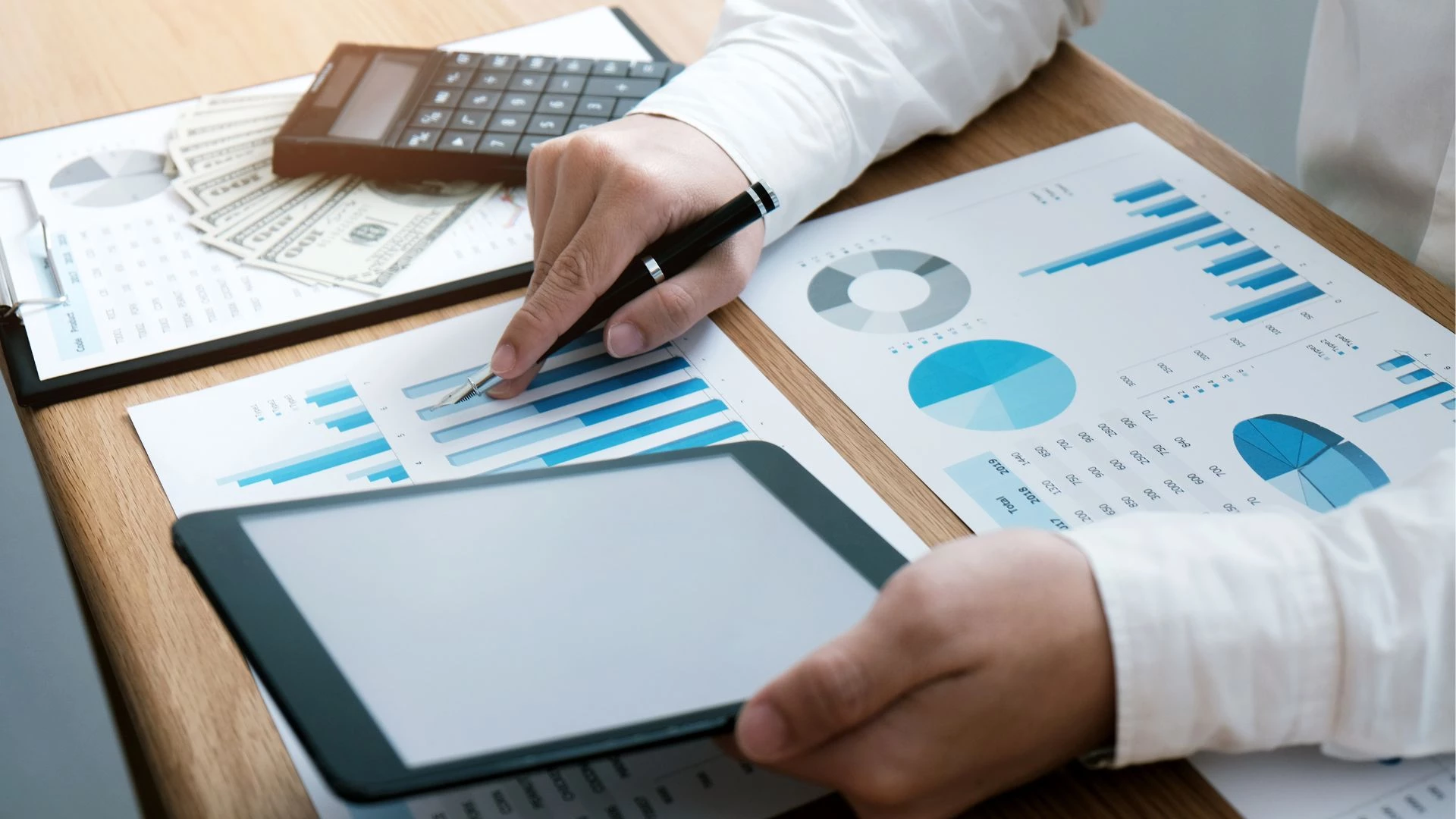 Qualification of Auditor: Eligibility, Qualification, Qualities, Roles ...