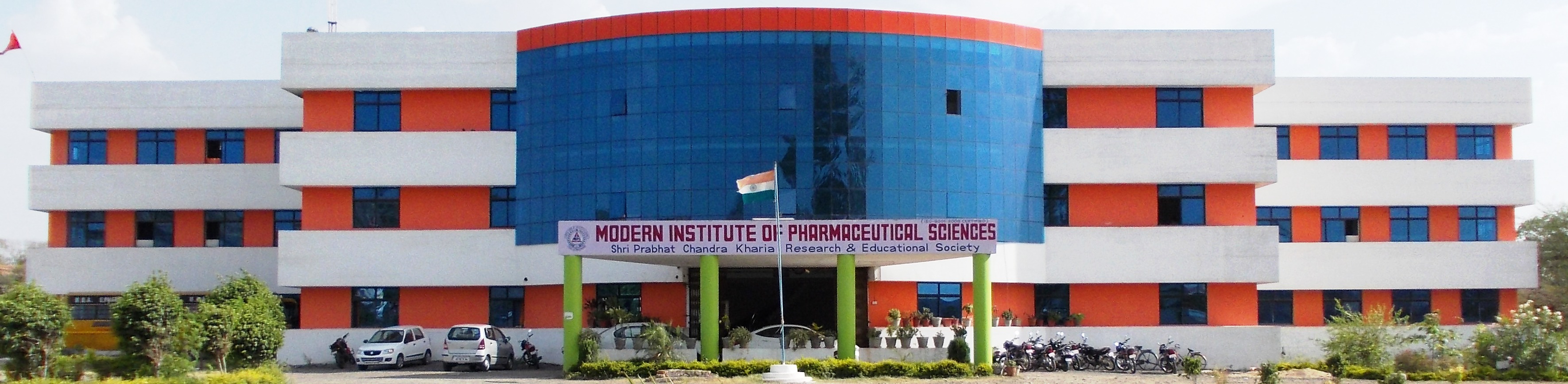 Top MBA Colleges in Indore | CollegeSearch