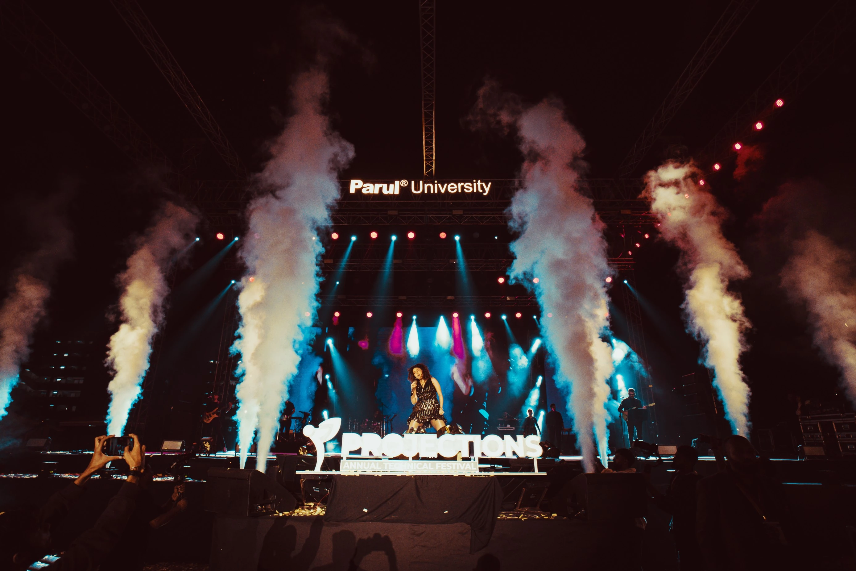 Parul University, Vadodara Fees, Courses, Branch-wise Fee Structure 2026