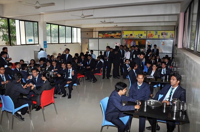 Guru Tegh Bahadur Institute of Technology (GTBIT) Canteen