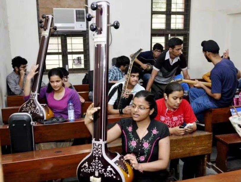 Delhi University 2025: Top Colleges, Admissions, Rankings & Courses