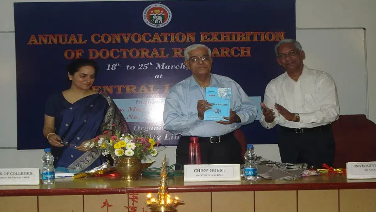 DU Results 2024 declared on exam.du.ac.in | Direct link to download ...