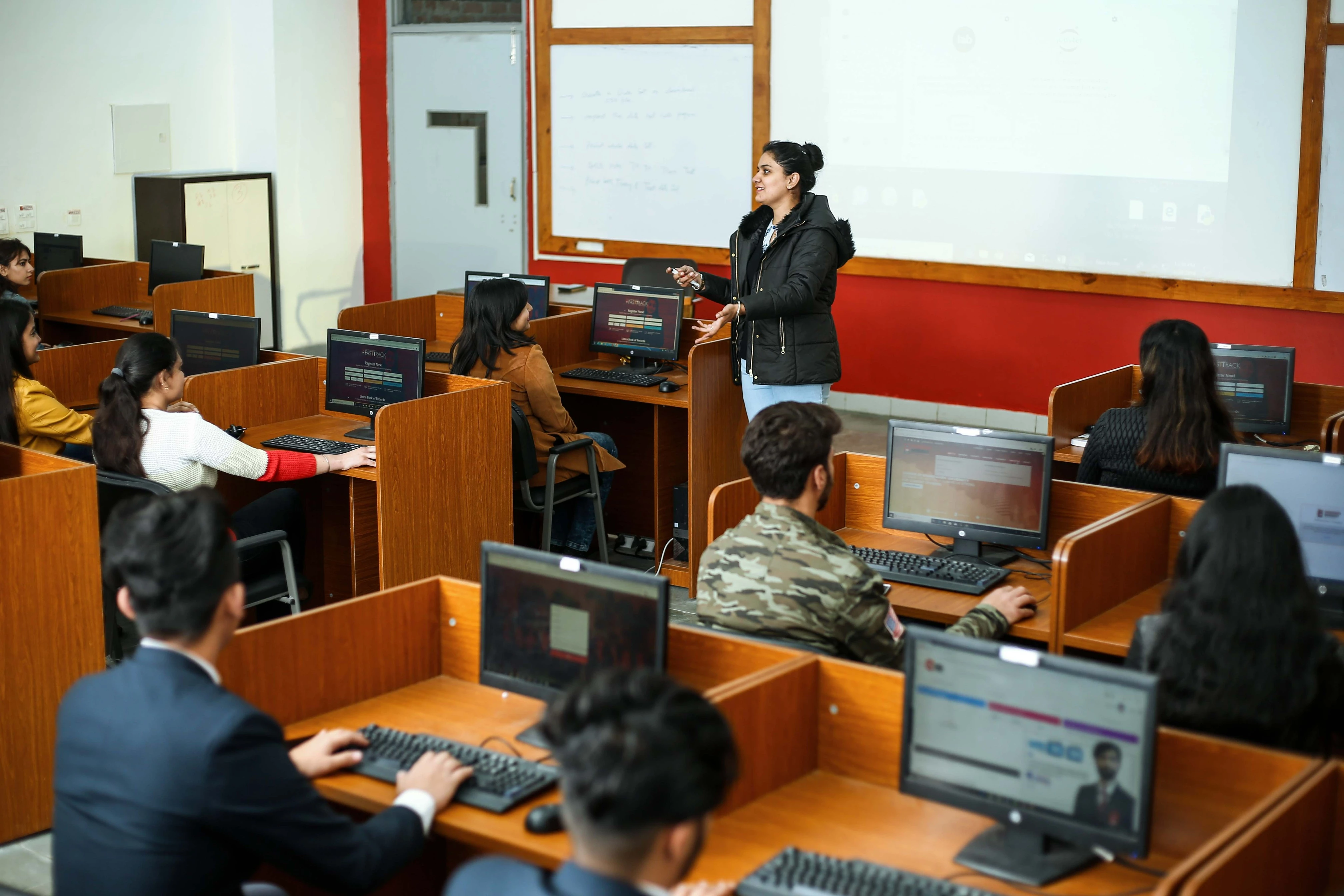 Chandigarh University (CU): Admission 2025, Courses, Fees, Ranking ...